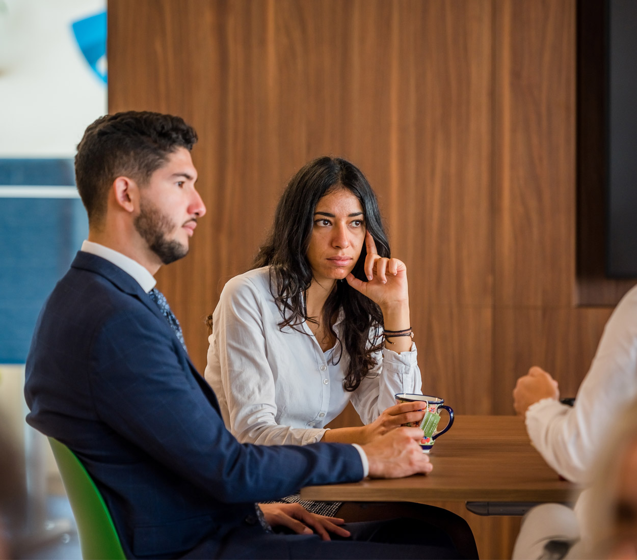 Analyst - Submit your application - Positive Competition